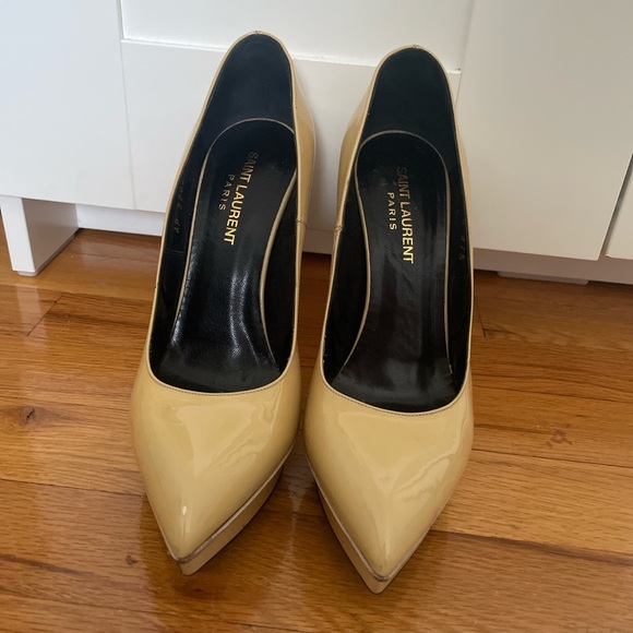 Saint Laurent | Shoes | Saint Laurent Cream Pumps | Poshmark